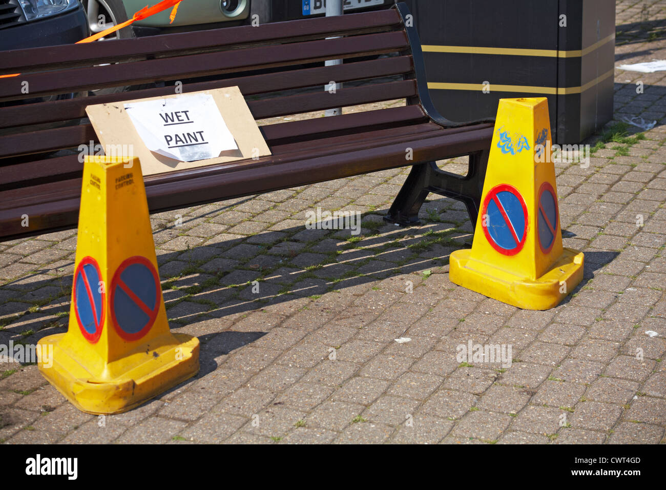 Sign on bench hi-res stock photography and images - Alamy