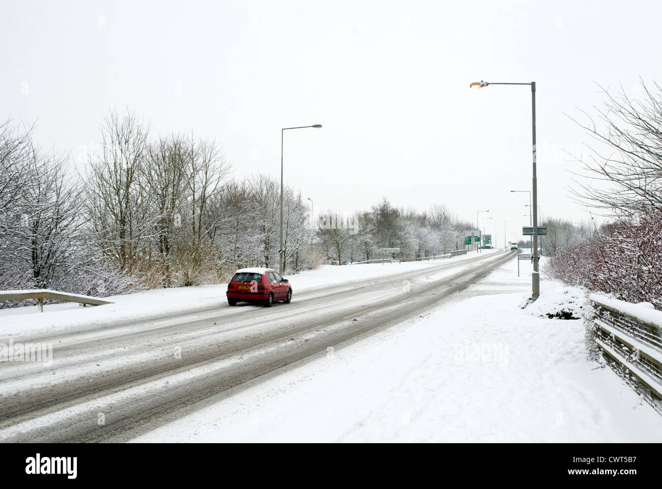 Snow covered roads Stock Photo - Alamy