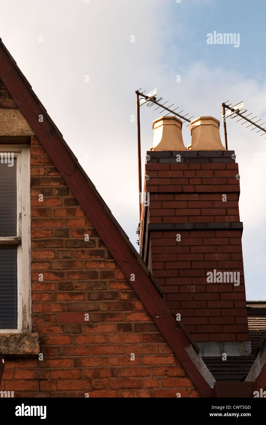 Rooftop of a neglected house Stock Photo - Alamy