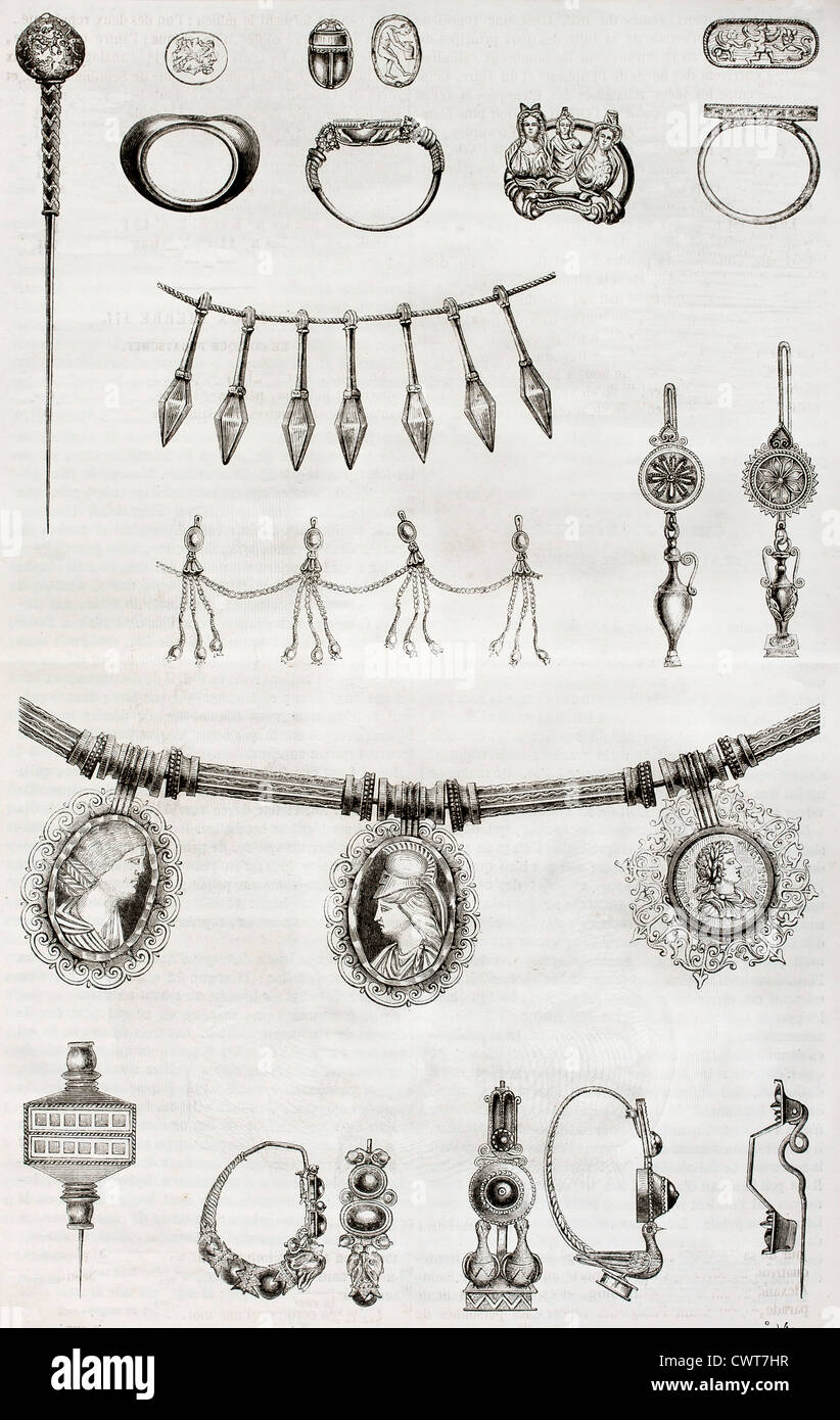 Gold jewelry ancient rome hi-res stock photography and images - Alamy