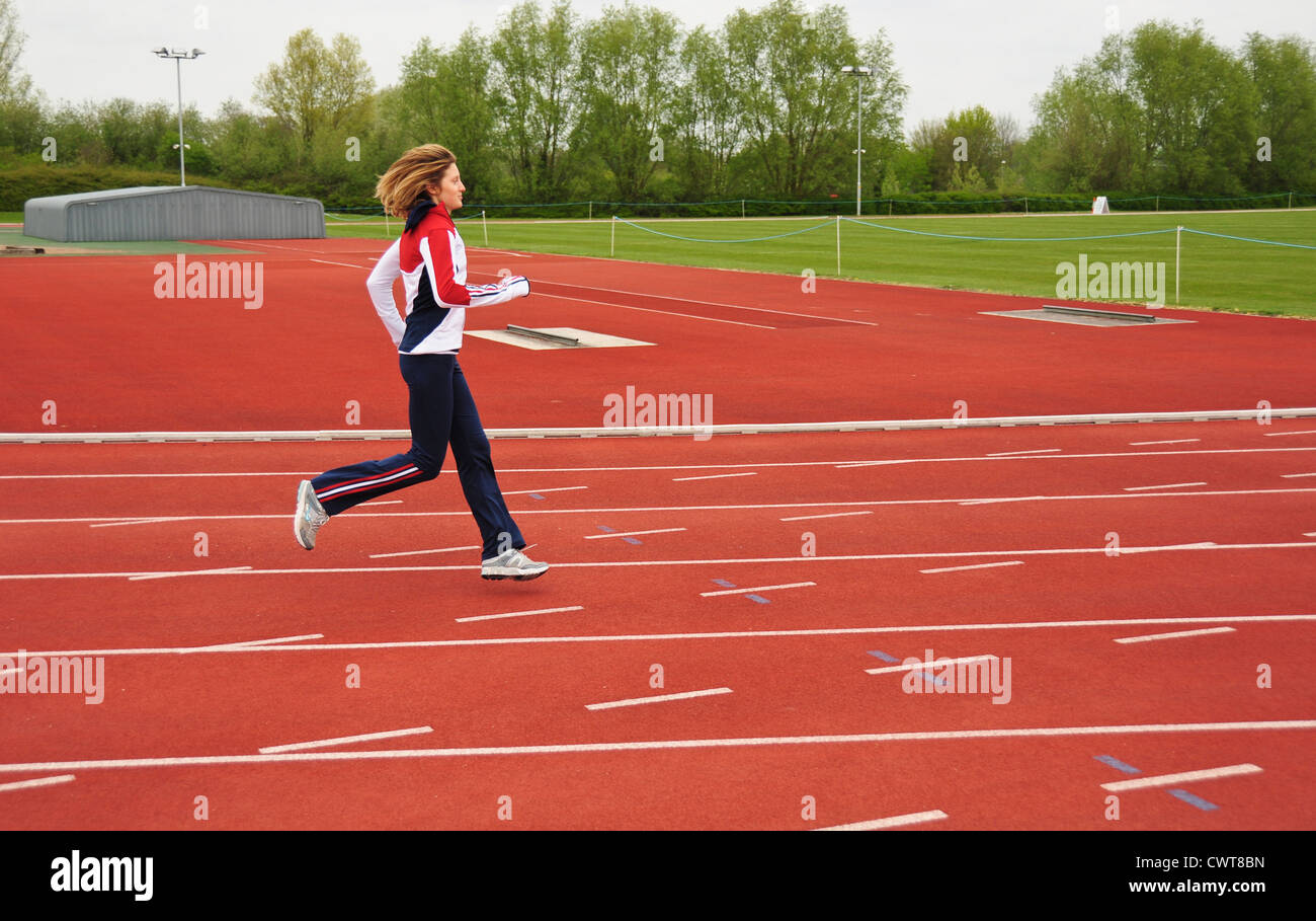 Long Distance Track Athlete Stock Photos & Long Distance Track Athlete ...