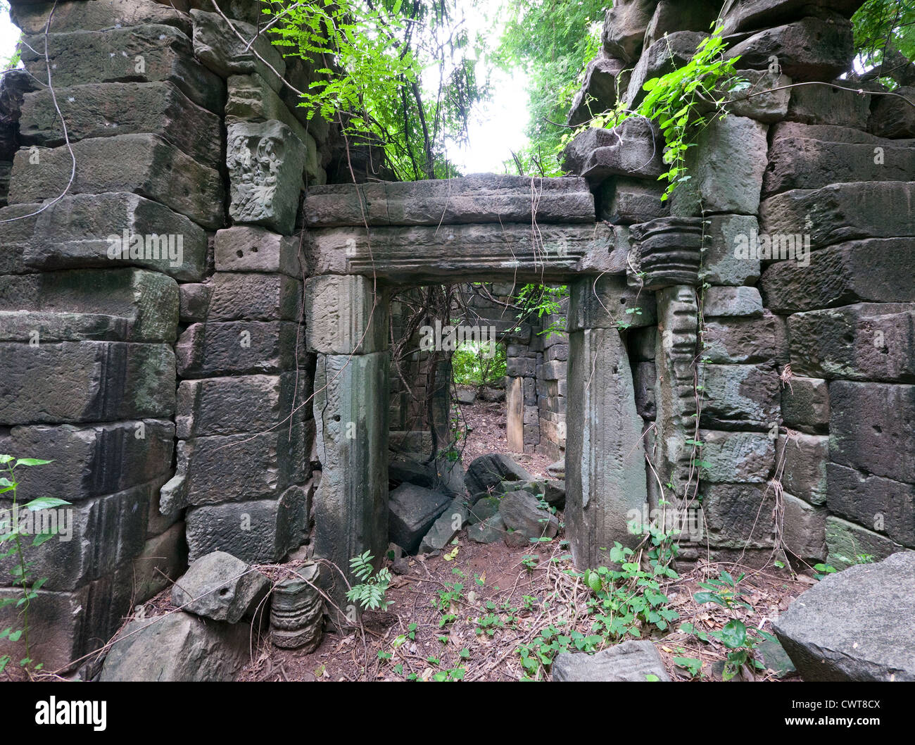 Ruins of the Banteay Chhmar temple in Banteay Meanchey Province ...