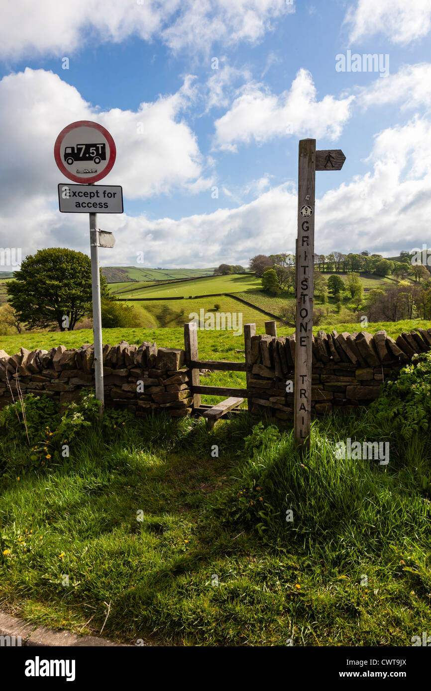 Gritstone Trail Marker post next to stile, views across the peak ...