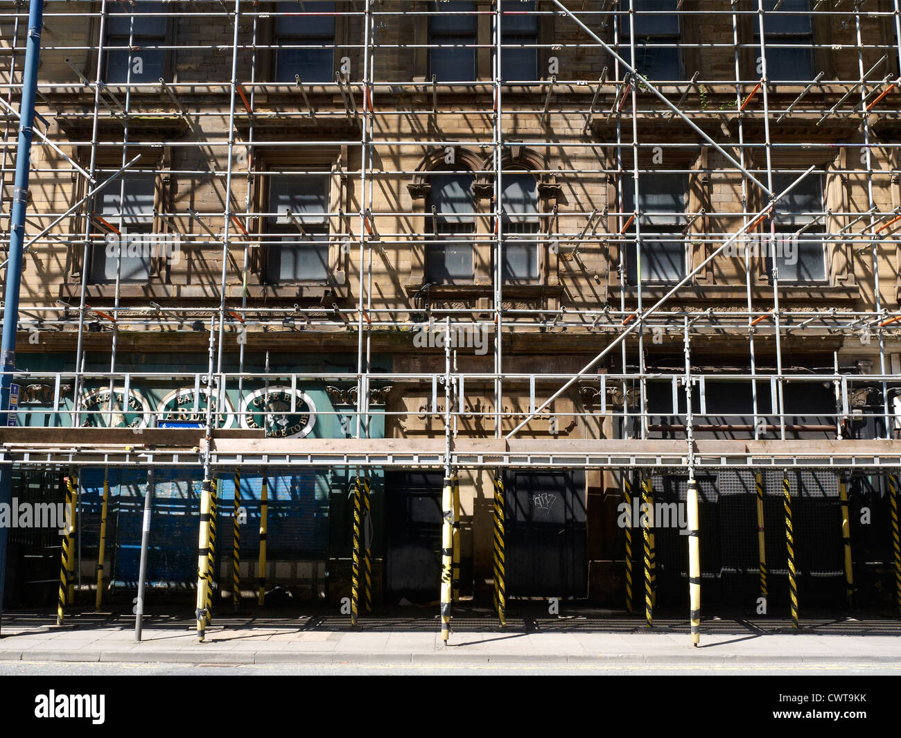 Manchester city centre buildings hi-res stock photography and images ...