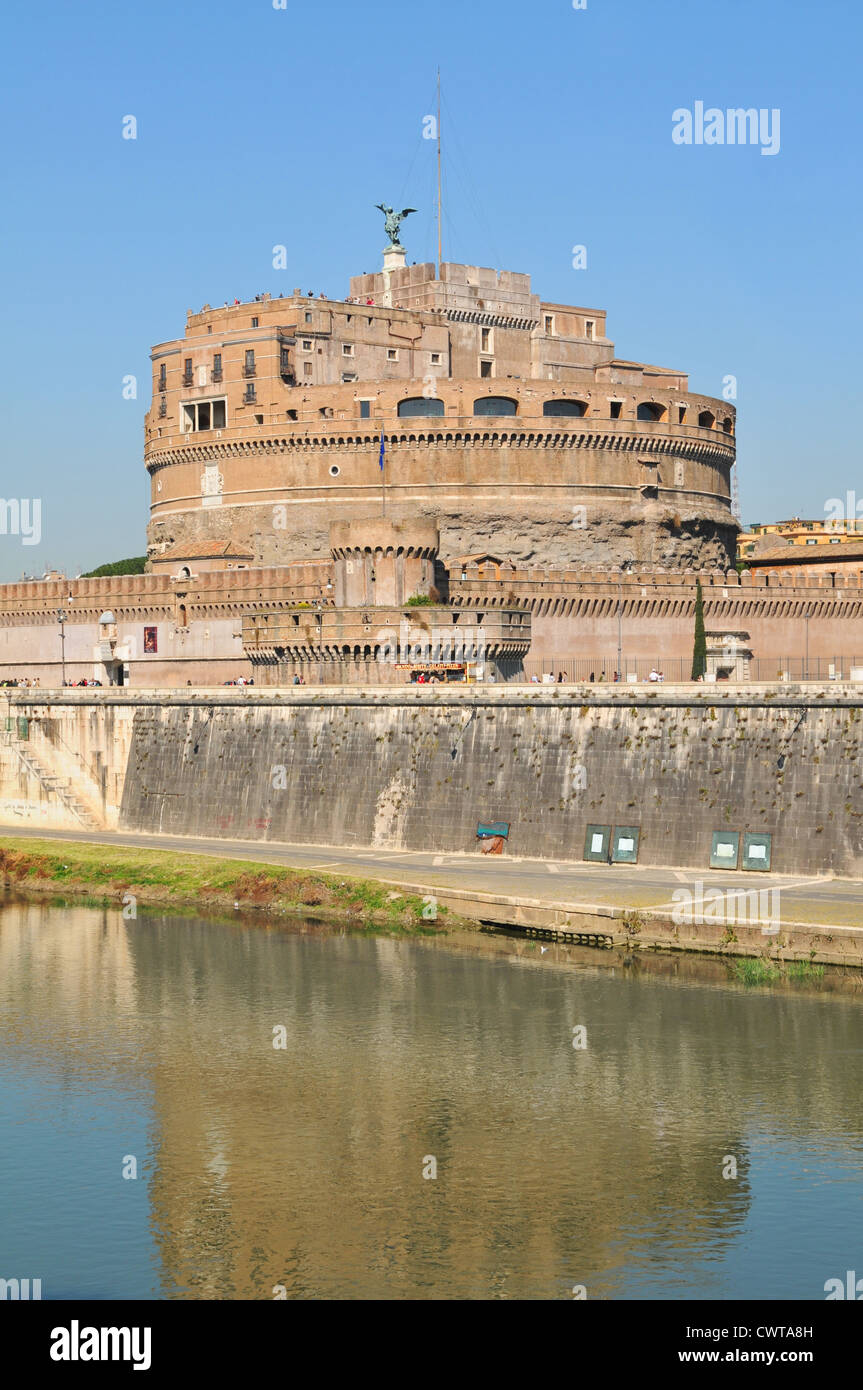 Old castle by the river Tibre in Prati district of Rome Stock Photo - Alamy