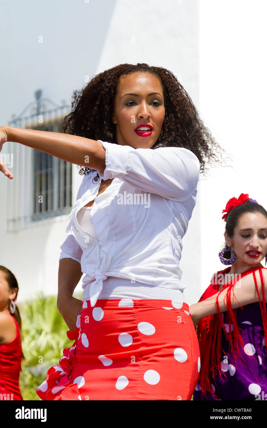 Fiesta dance hi-res stock photography and images - Alamy