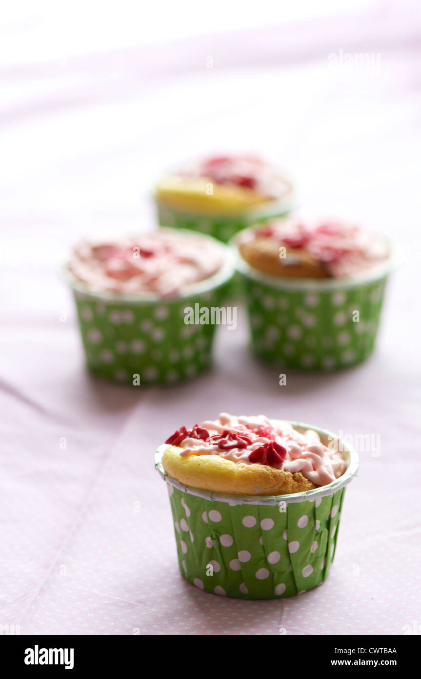 Closeup shot wedding cakes hi-res stock photography and images - Alamy