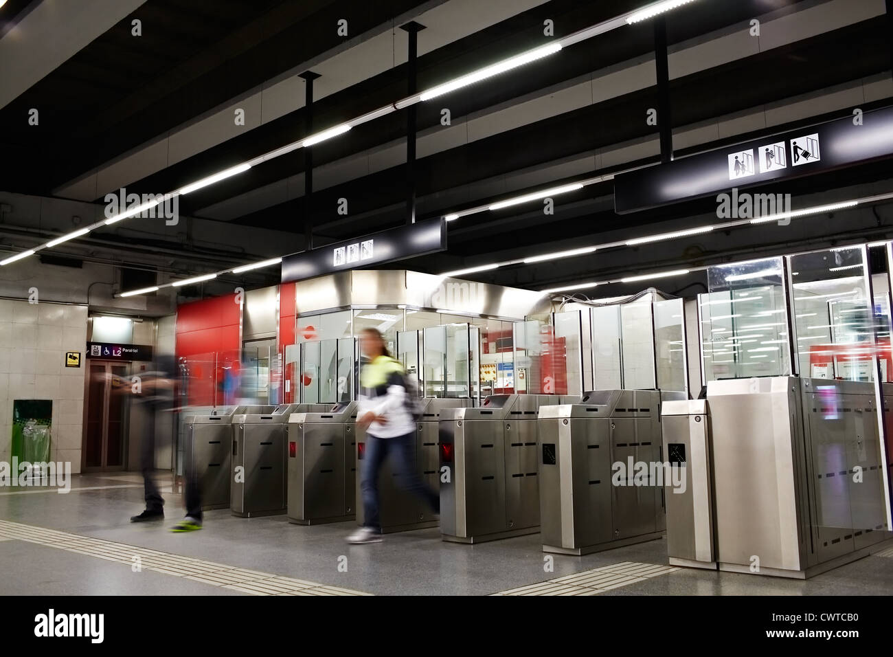 Turnstile metro underground subway hi-res stock photography and images ...