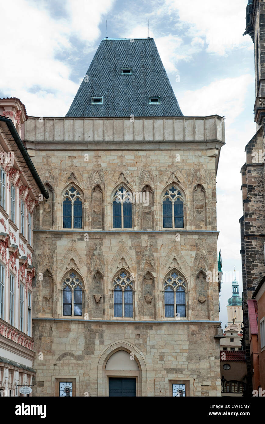 Prague - U kamenneho zvonu - At the Stone Bell House - Old Town Square ...
