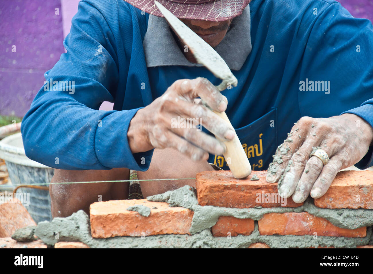 hand for construction for wall Stock Photo - Alamy
