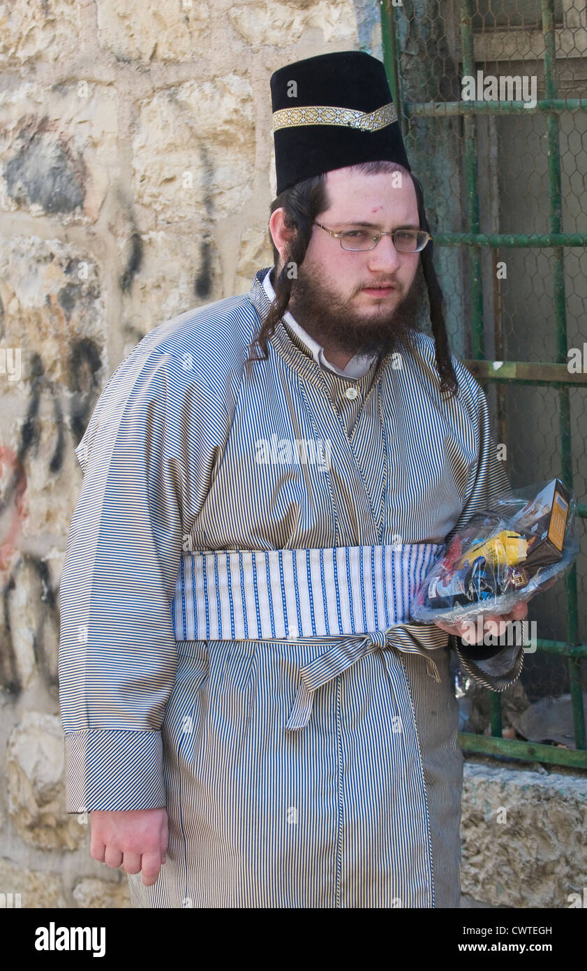 Celebration purim jerusalem hi-res stock photography and images - Alamy