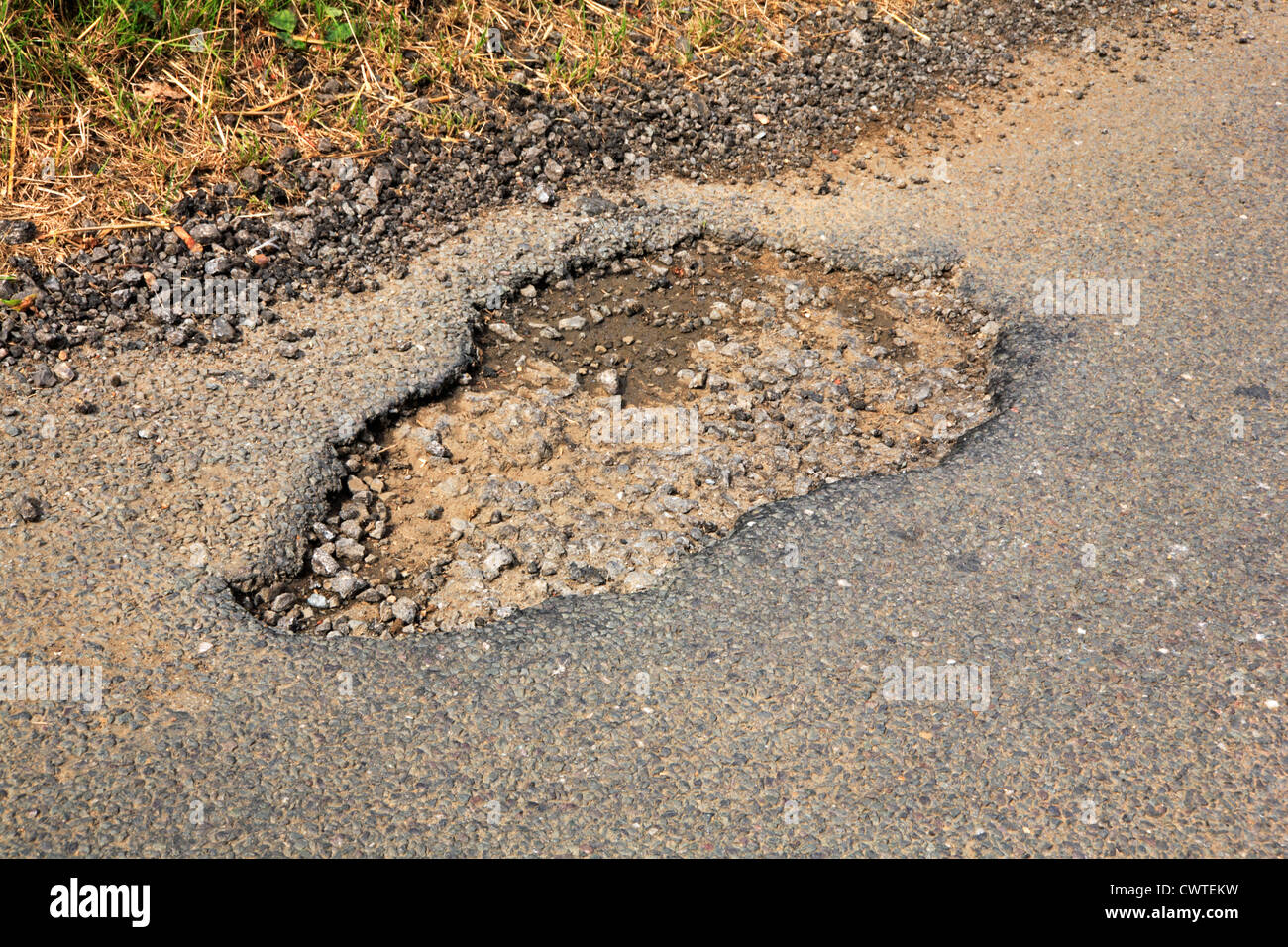 Country highways hi-res stock photography and images - Alamy