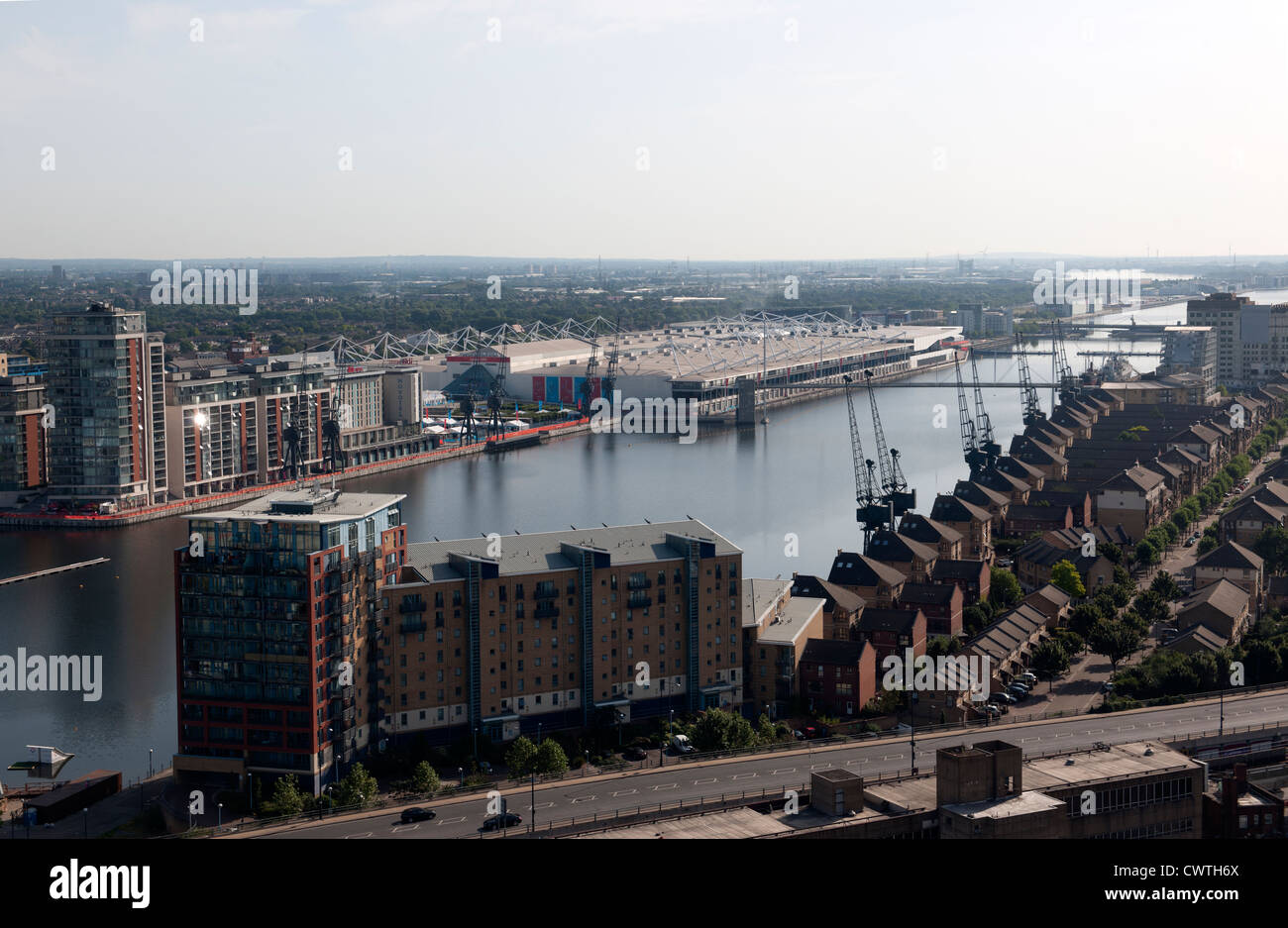 Emirates royal docks station hi-res stock photography and images - Alamy