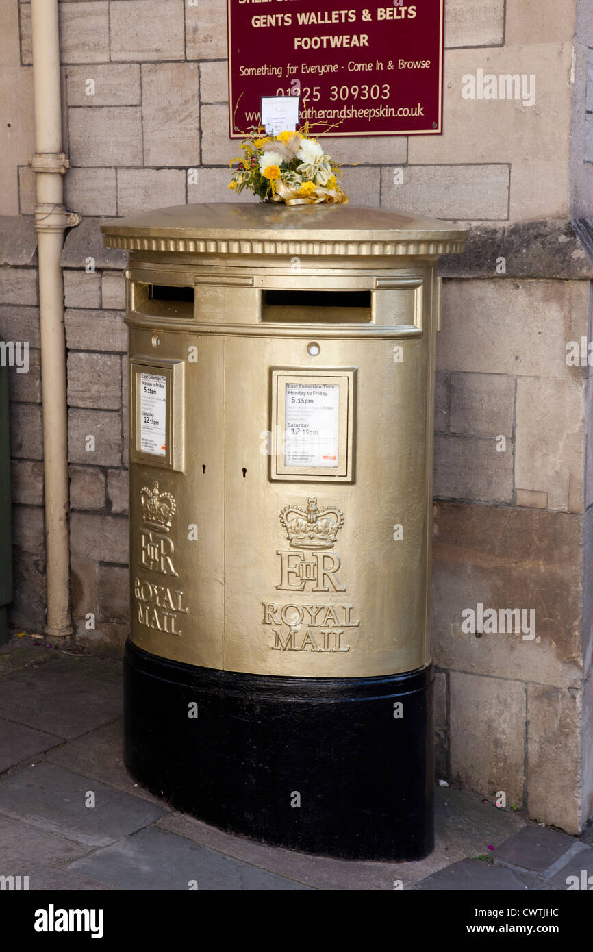 Olympic medal hi-res stock photography and images - Alamy