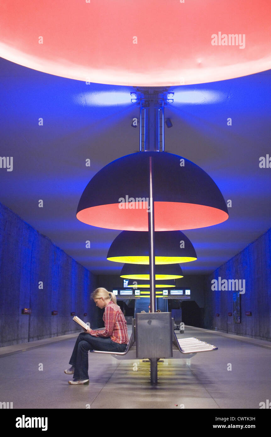 Subway seat reading hi-res stock photography and images - Alamy