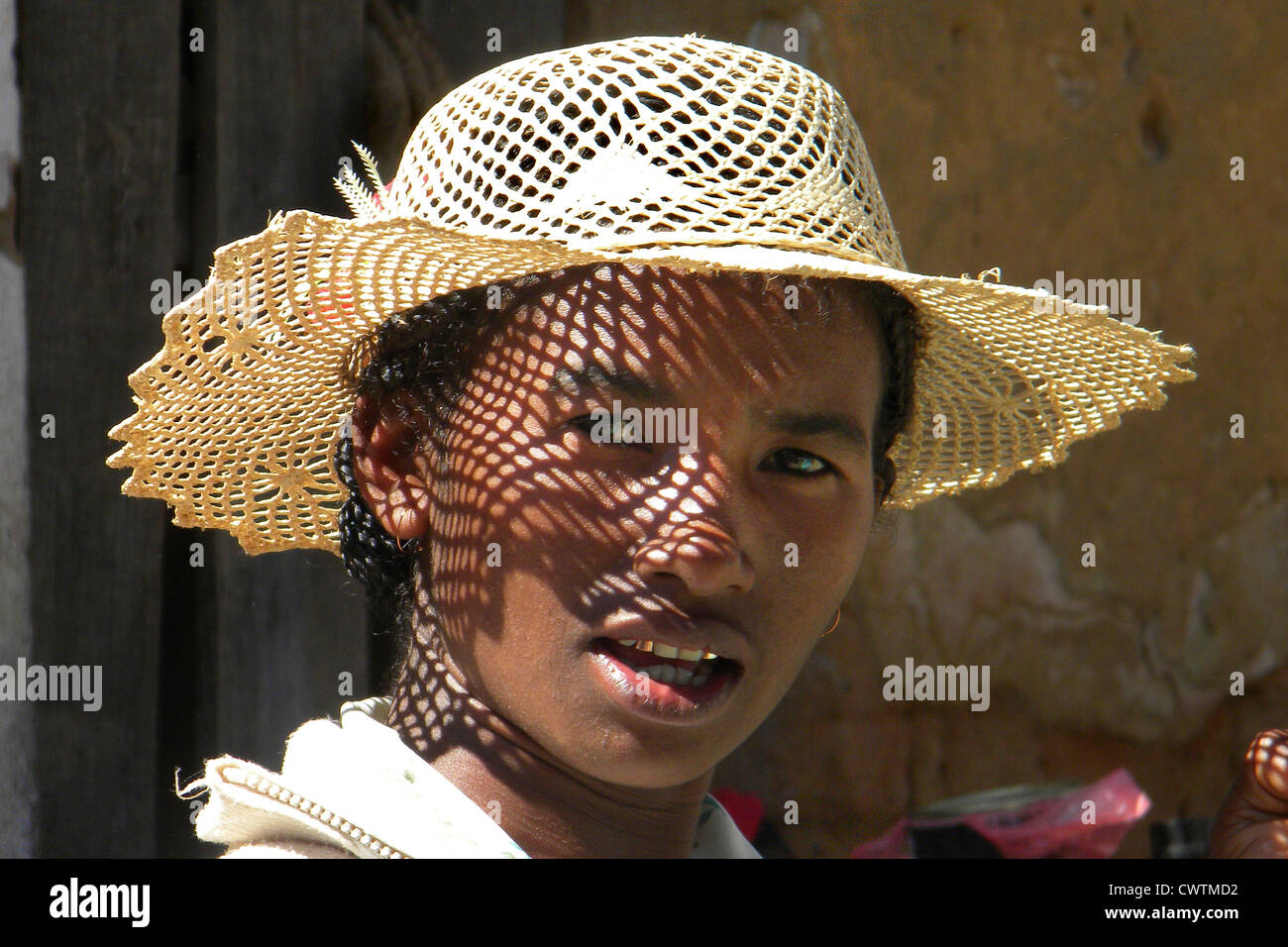Madagascar, Antisirabè, traditional hat Stock Photo - Alamy