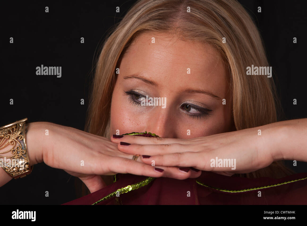 Shimmy Woman High Resolution Stock Photography and Images - Alamy