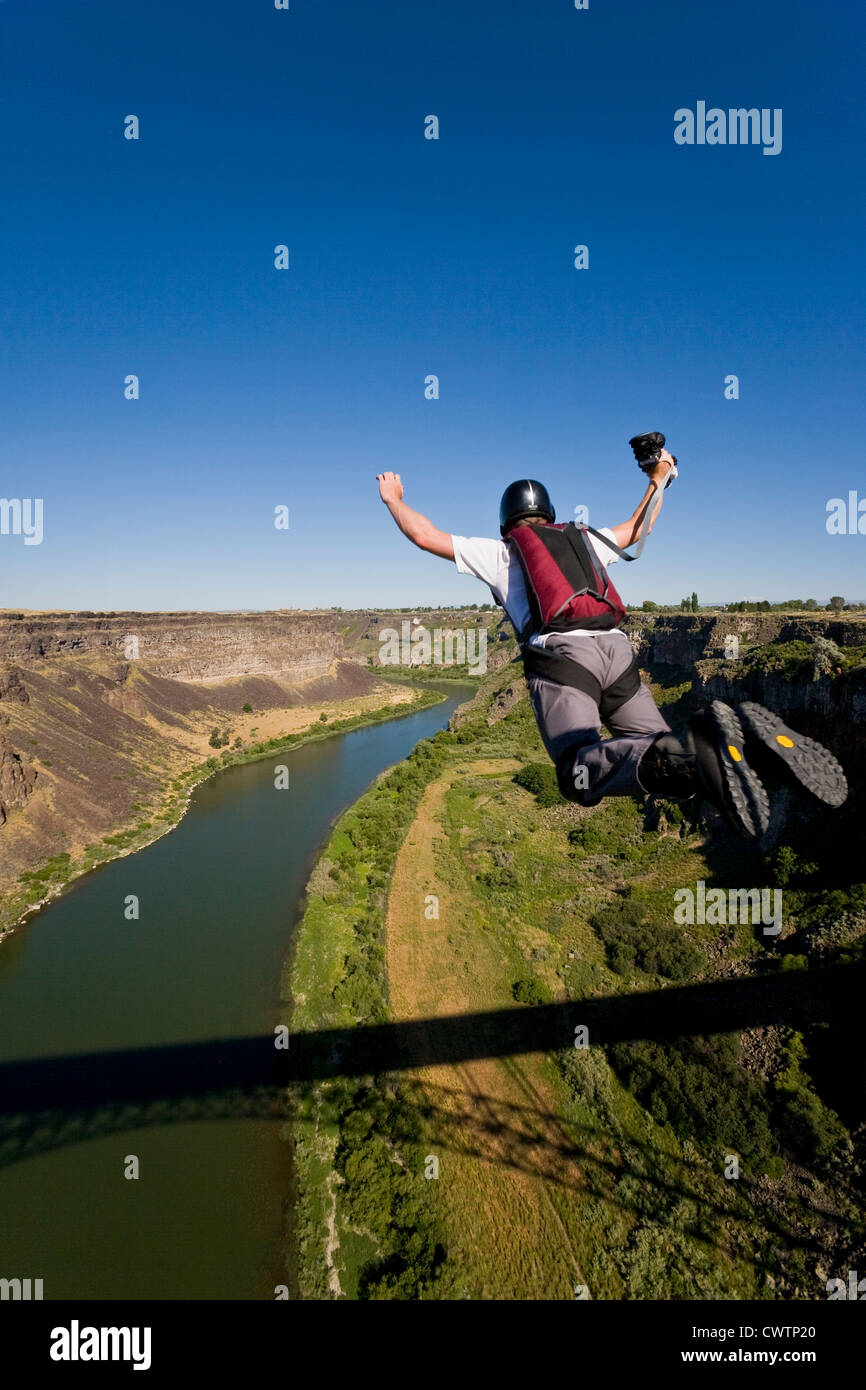 Bridge base jumper hi-res stock photography and images - Alamy