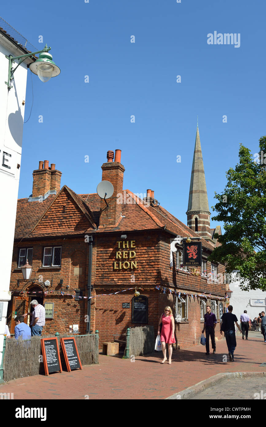 The Red Lion Pub, High Street, Egham, Surrey, England, United Kingdom ...