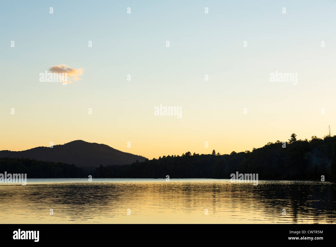 Peaceful view at sunset - Goodnow Mountain in Adirondacks, New York ...