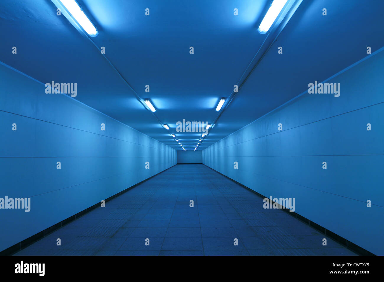 Interior passage hi-res stock photography and images - Alamy