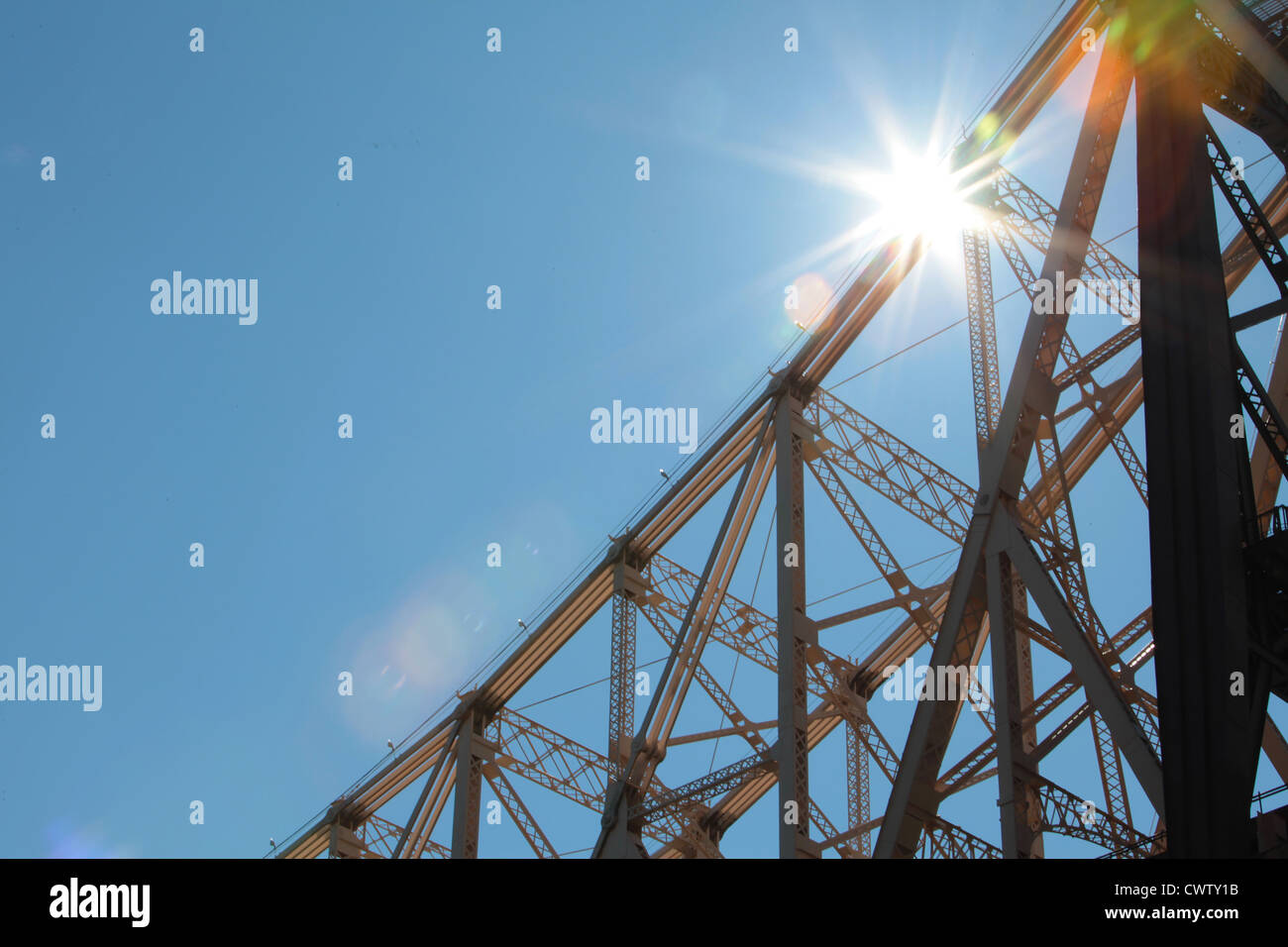 Sunlight of the city hi-res stock photography and images - Alamy