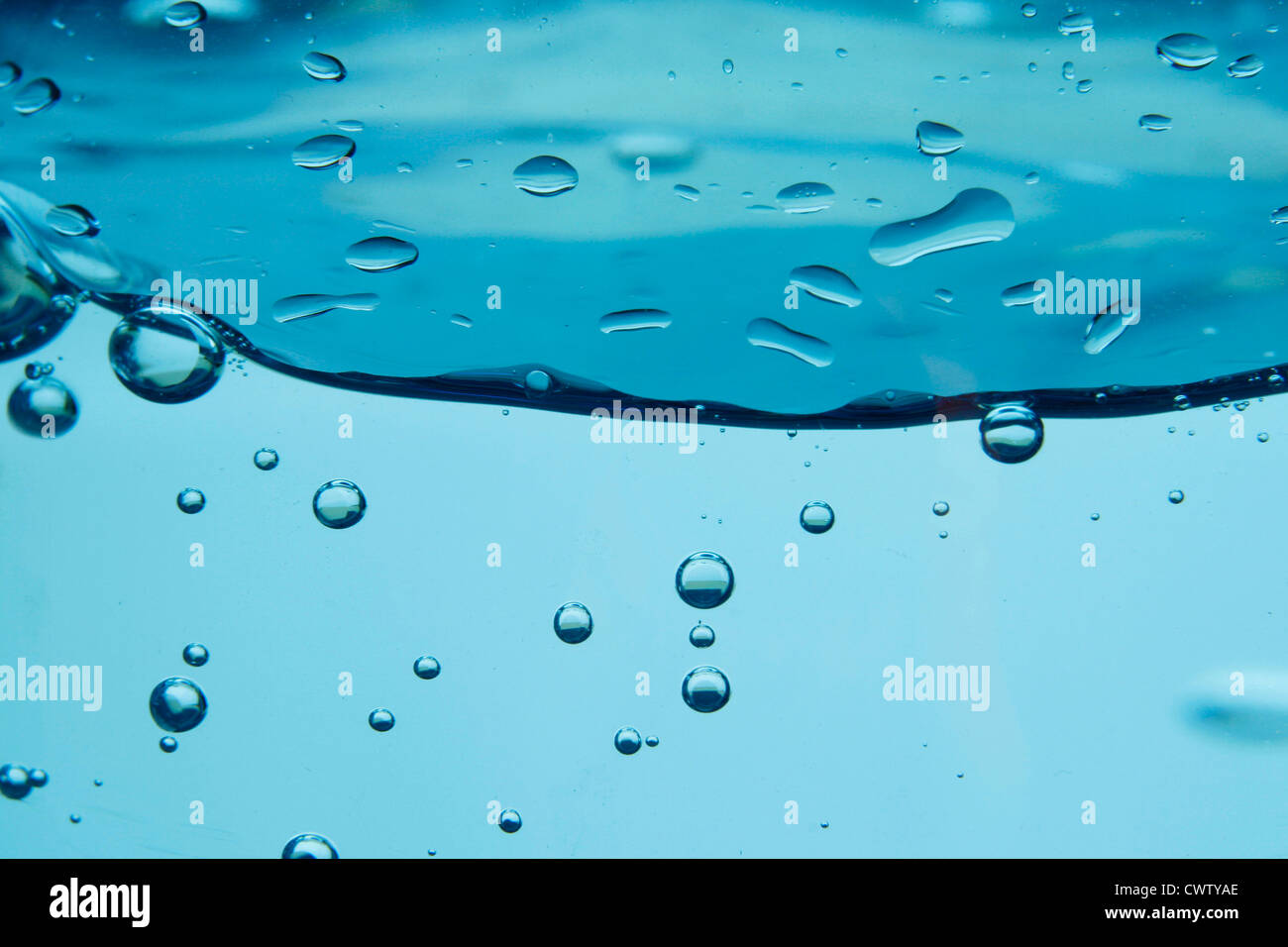 Water with bubbles Stock Photo - Alamy
