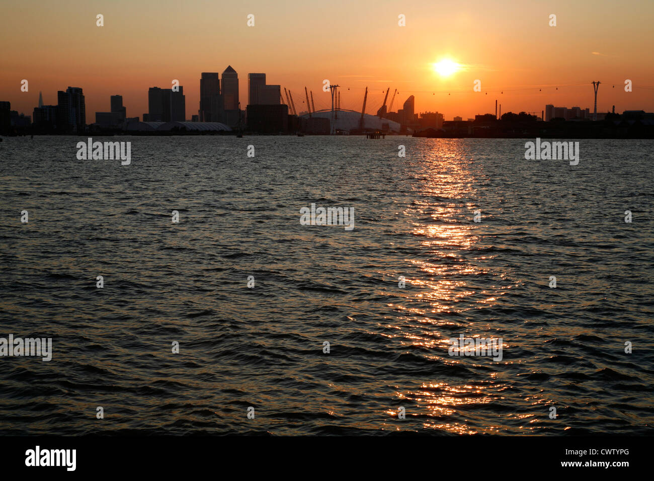 Emirates air line cable car hi-res stock photography and images - Alamy