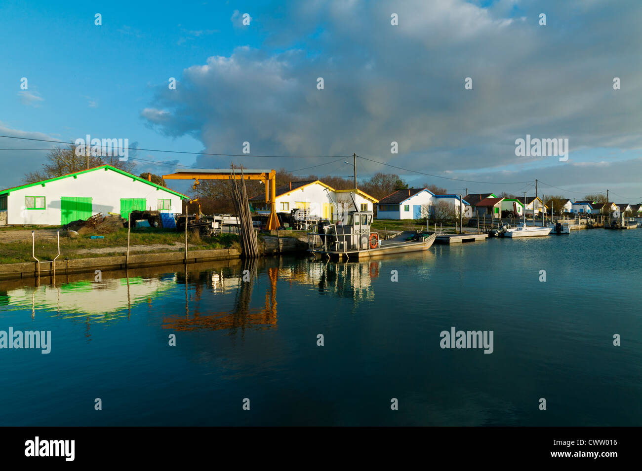 Ares gironde hi-res stock photography and images - Alamy