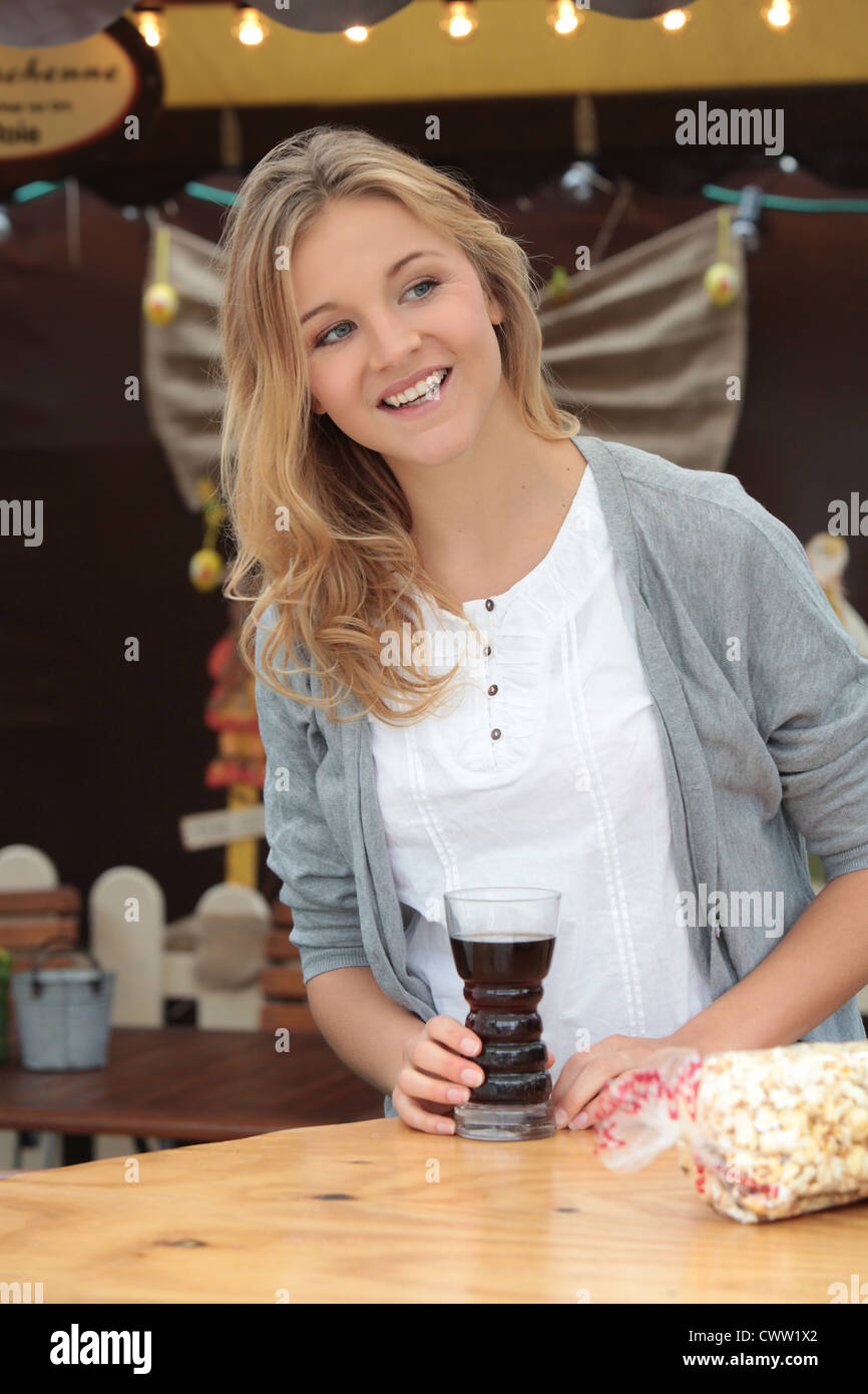 Cola drink woman hi-res stock photography and images - Alamy