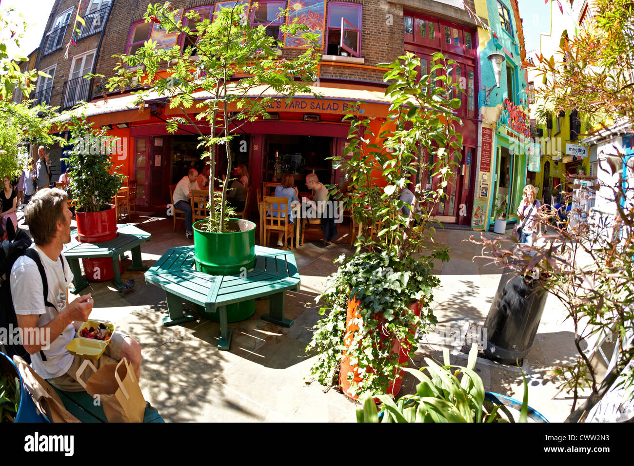 Neil's yard london hi-res stock photography and images - Alamy