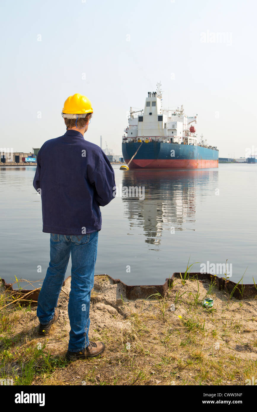 Radio port docker hi-res stock photography and images - Alamy