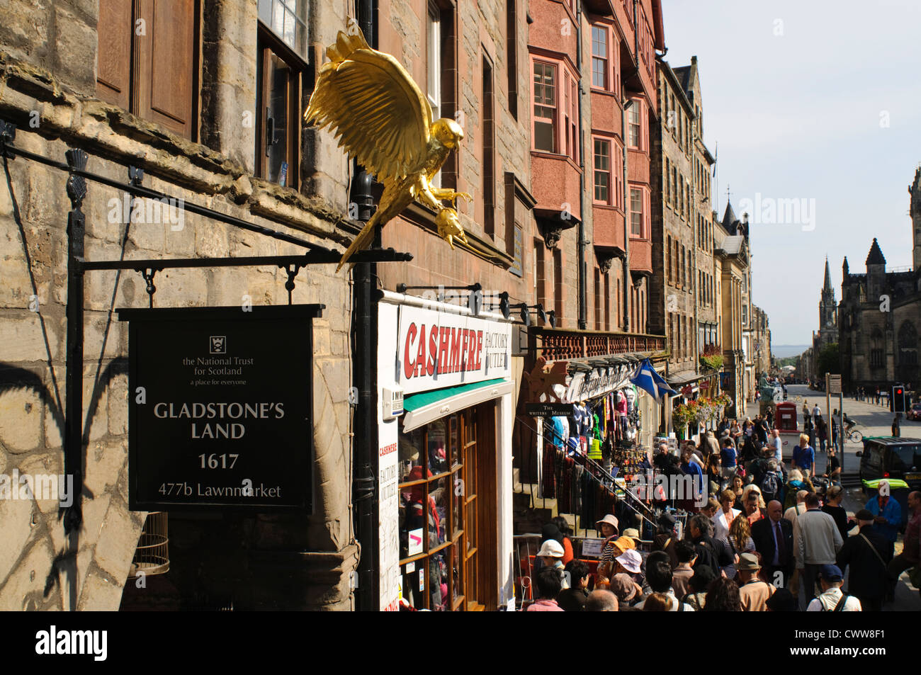 Gladstones land edinburgh hi-res stock photography and images - Alamy