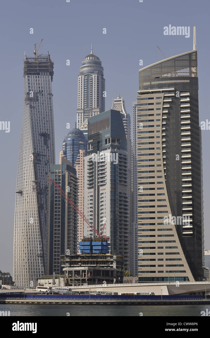 Twisted building dubai hi-res stock photography and images - Alamy