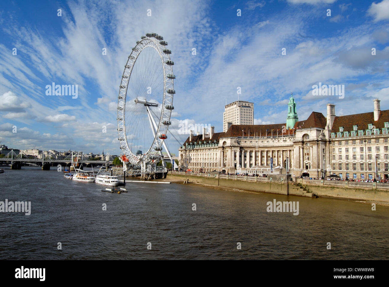 County hall london eye hi-res stock photography and images - Alamy