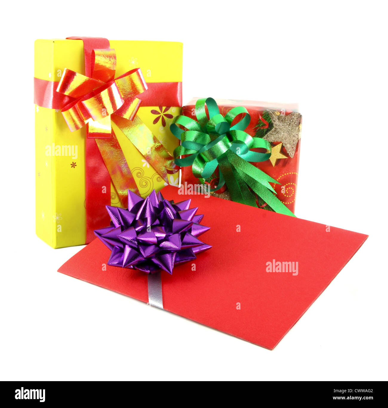 3d yellow gift box Cut Out Stock Images & Pictures - Alamy
