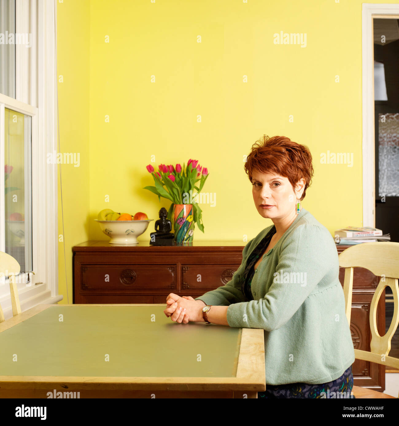 Dining room table hi-res stock photography and images - Alamy