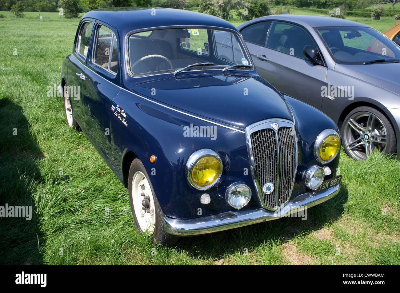 Vintage british racing car photography hi-res stock photography and ...
