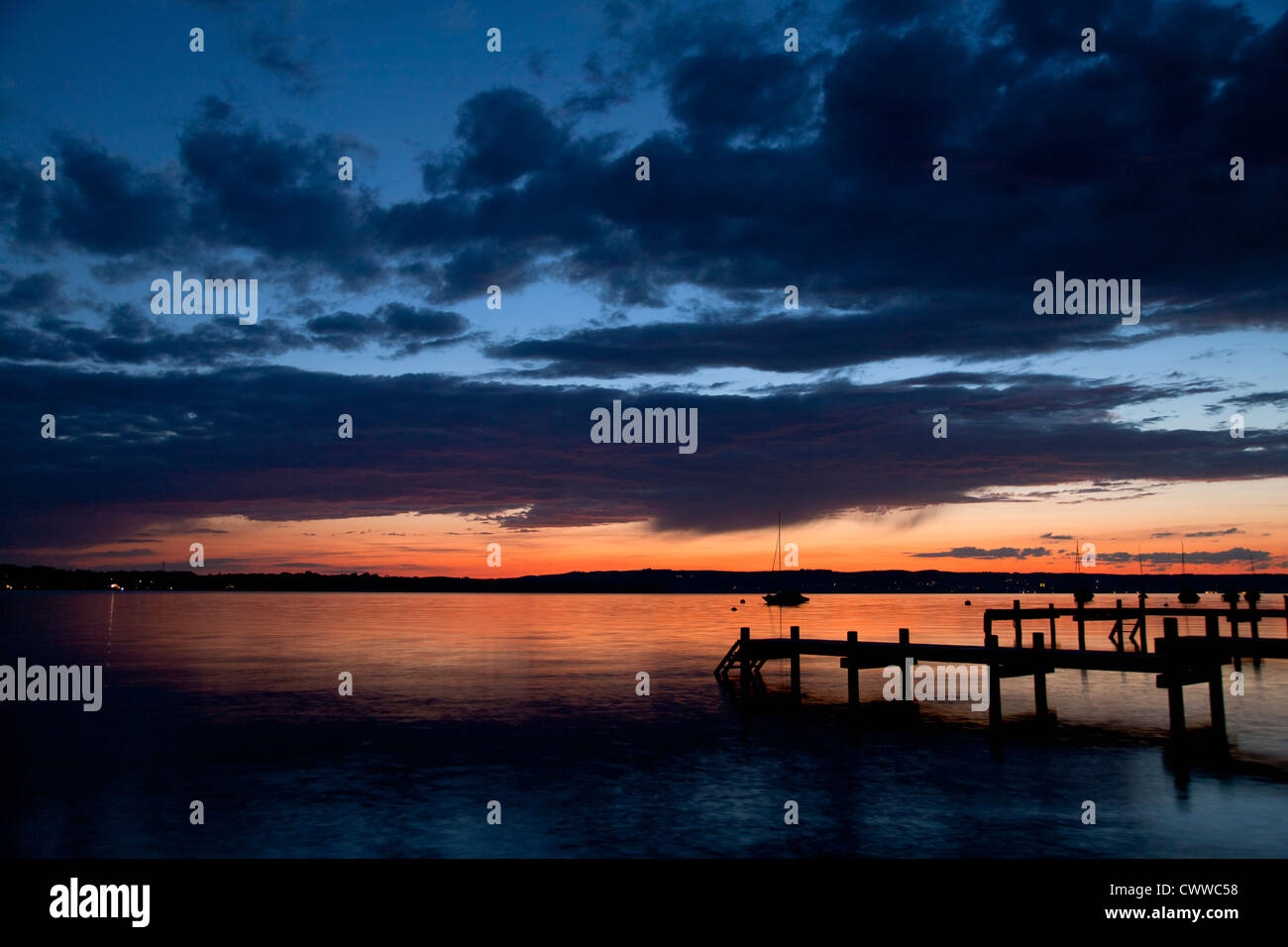 Still and serene setting hi-res stock photography and images - Alamy