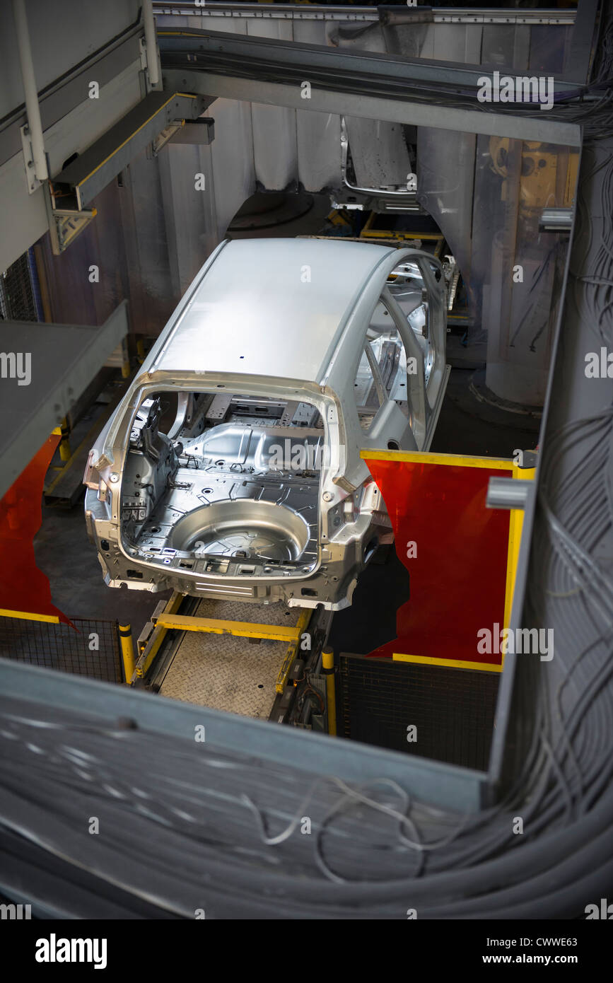 Automobile production hi-res stock photography and images - Alamy