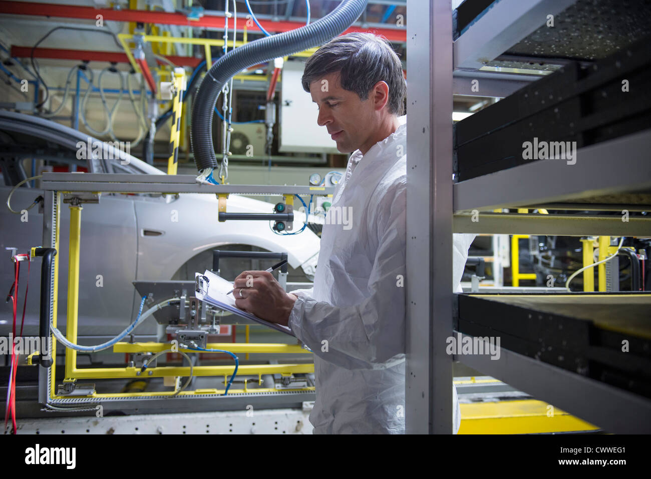 In Line Inspection Stock Photos & In Line Inspection Stock Images - Alamy