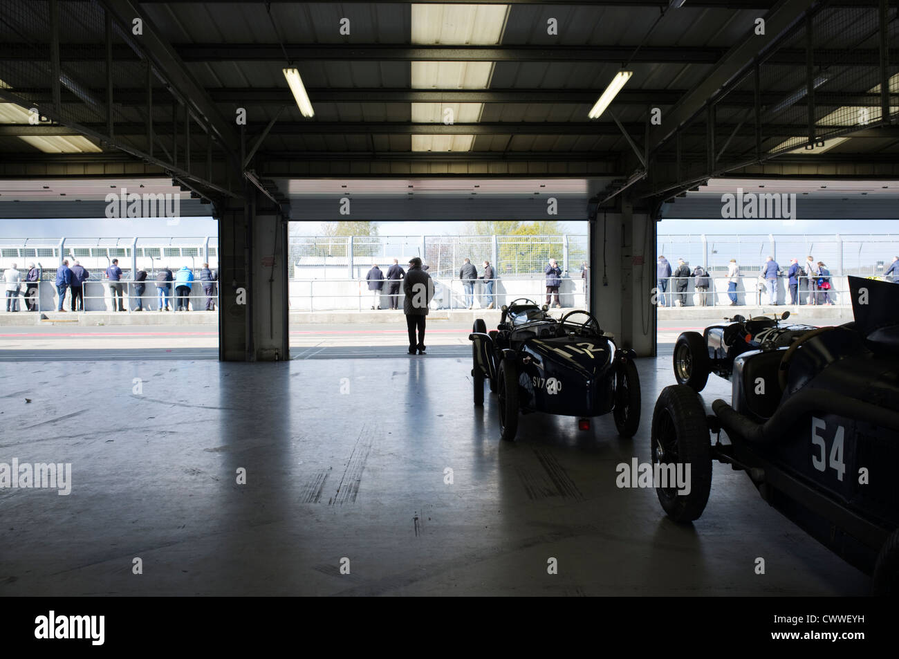 Classic & vintage cars in the pits at the VSCC Spring Start Event at ...