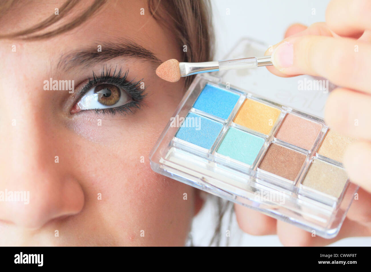 Women getting makeover hi-res stock photography and images - Alamy