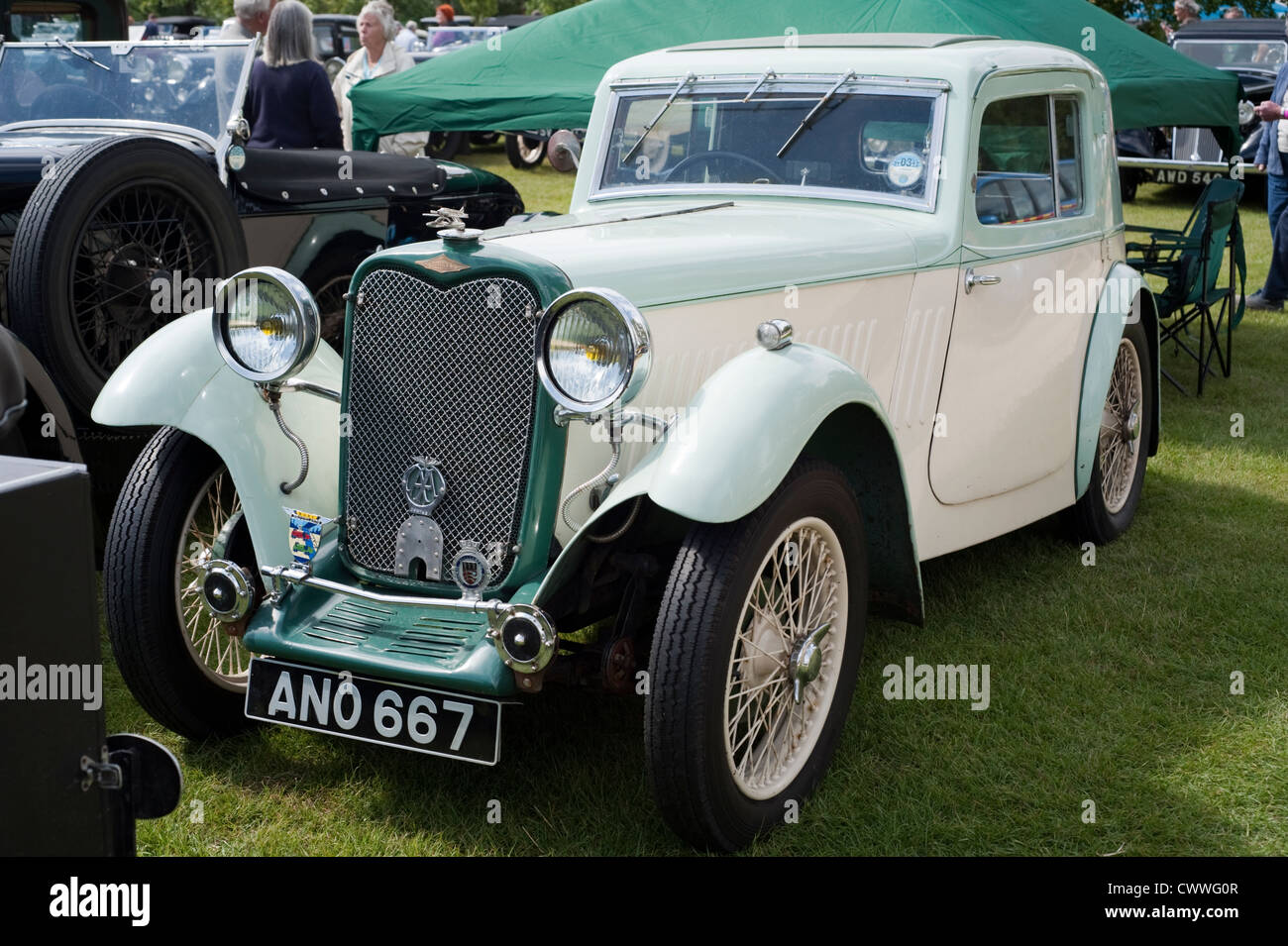 Singer motor club hi-res stock photography and images - Alamy