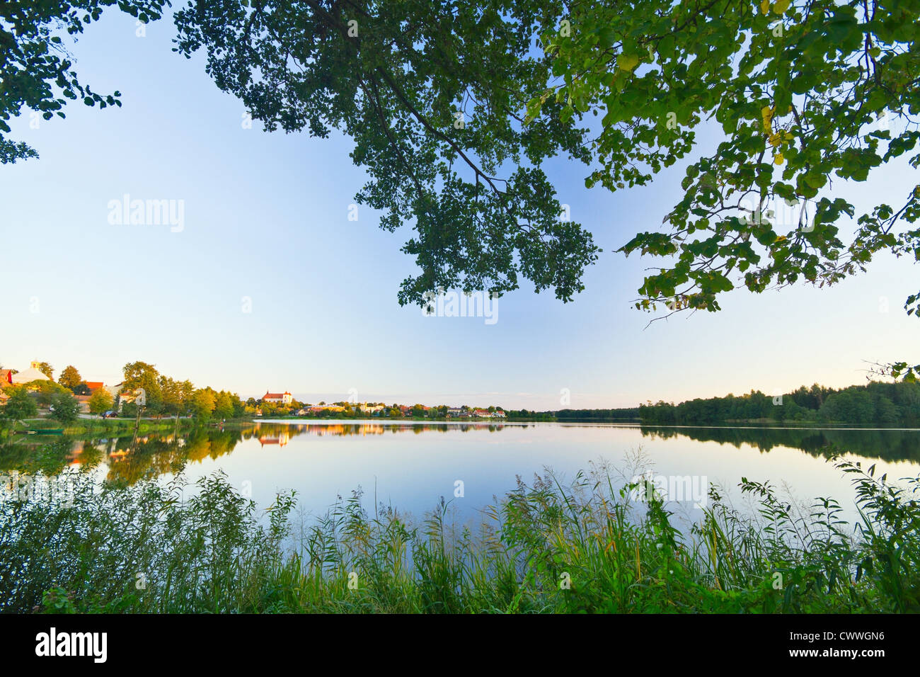 Vibrant lake color hi-res stock photography and images - Alamy