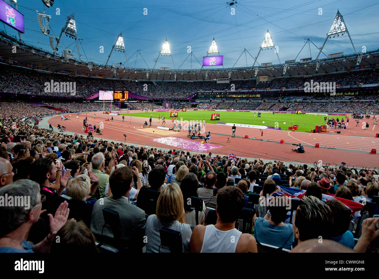 London 2012 olympic stadium track and field event paralympics Stock ...