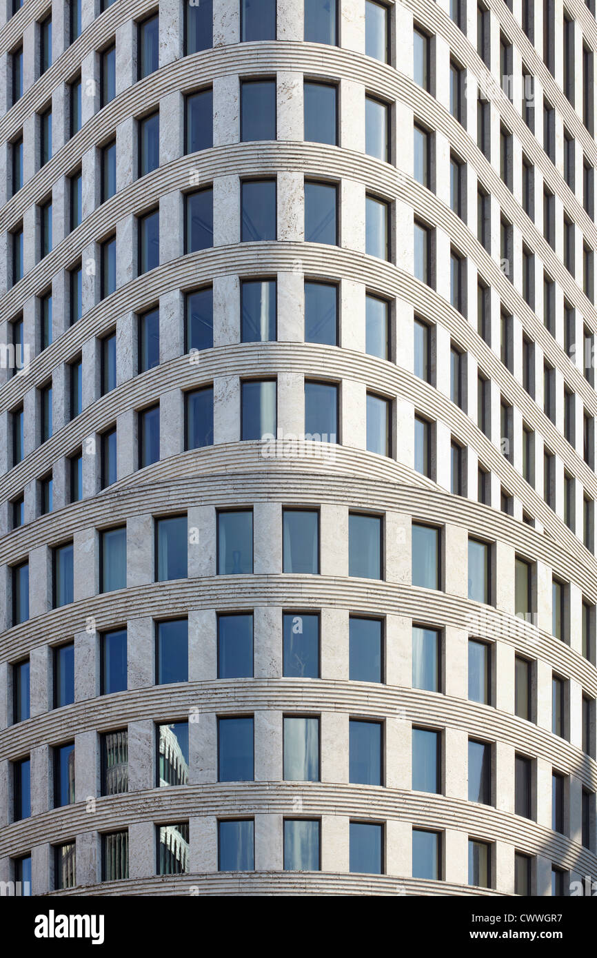 City glass building hi-res stock photography and images - Alamy