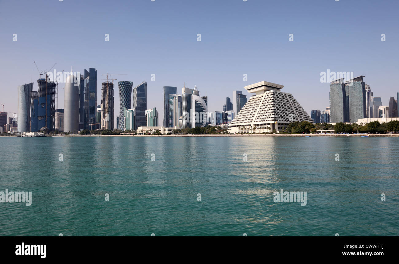 Skyline of the new Doha downttown district Al Dafna, Qatar, Middle East ...