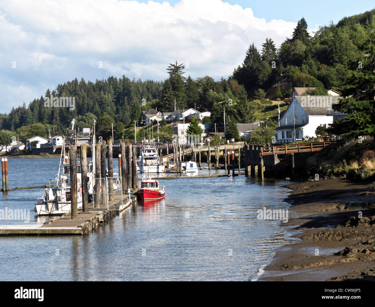 Floating pier hi-res stock photography and images - Alamy