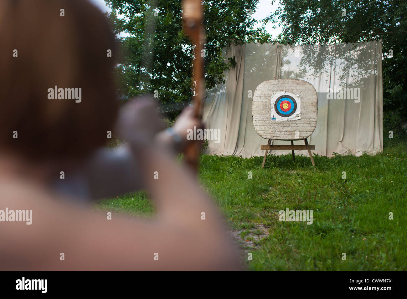 Archery aim target hi-res stock photography and images - Alamy